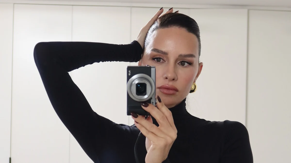 Yasemin Özilhan’dan güzellikte yeni boyut! - Dokuz Eylül - Güncel İzmir Haberleri